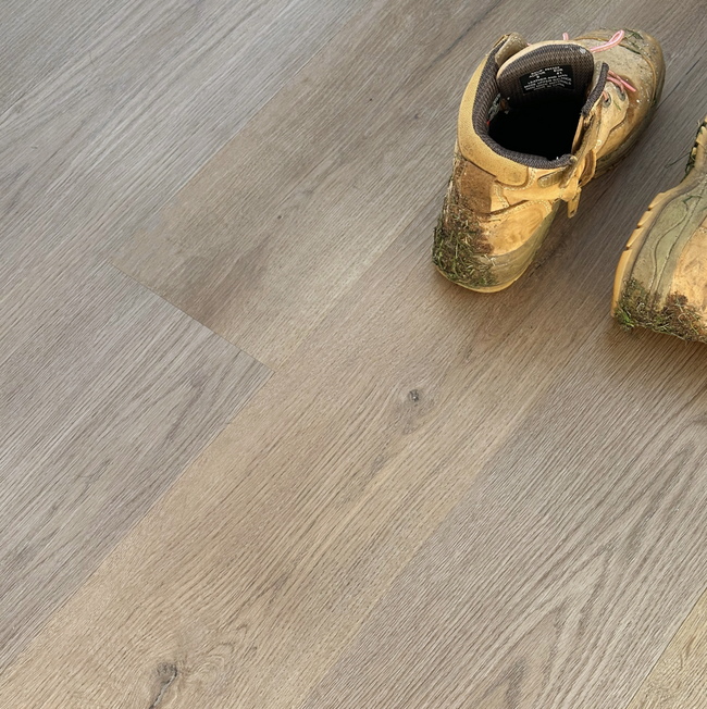 Malt Oak Flooring - Kingswood Select Oak - Armstrong Flooring AU